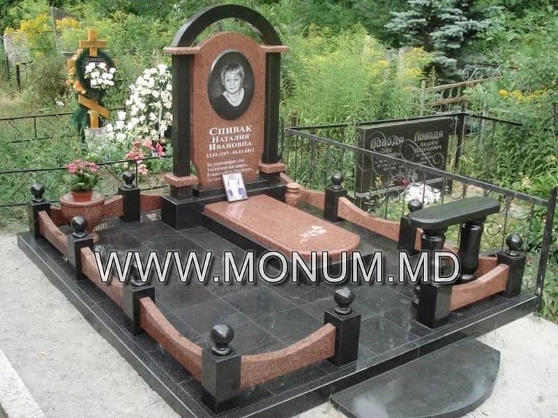 Monument din granit VIP MV19 comandă de la producatorul din Moldova